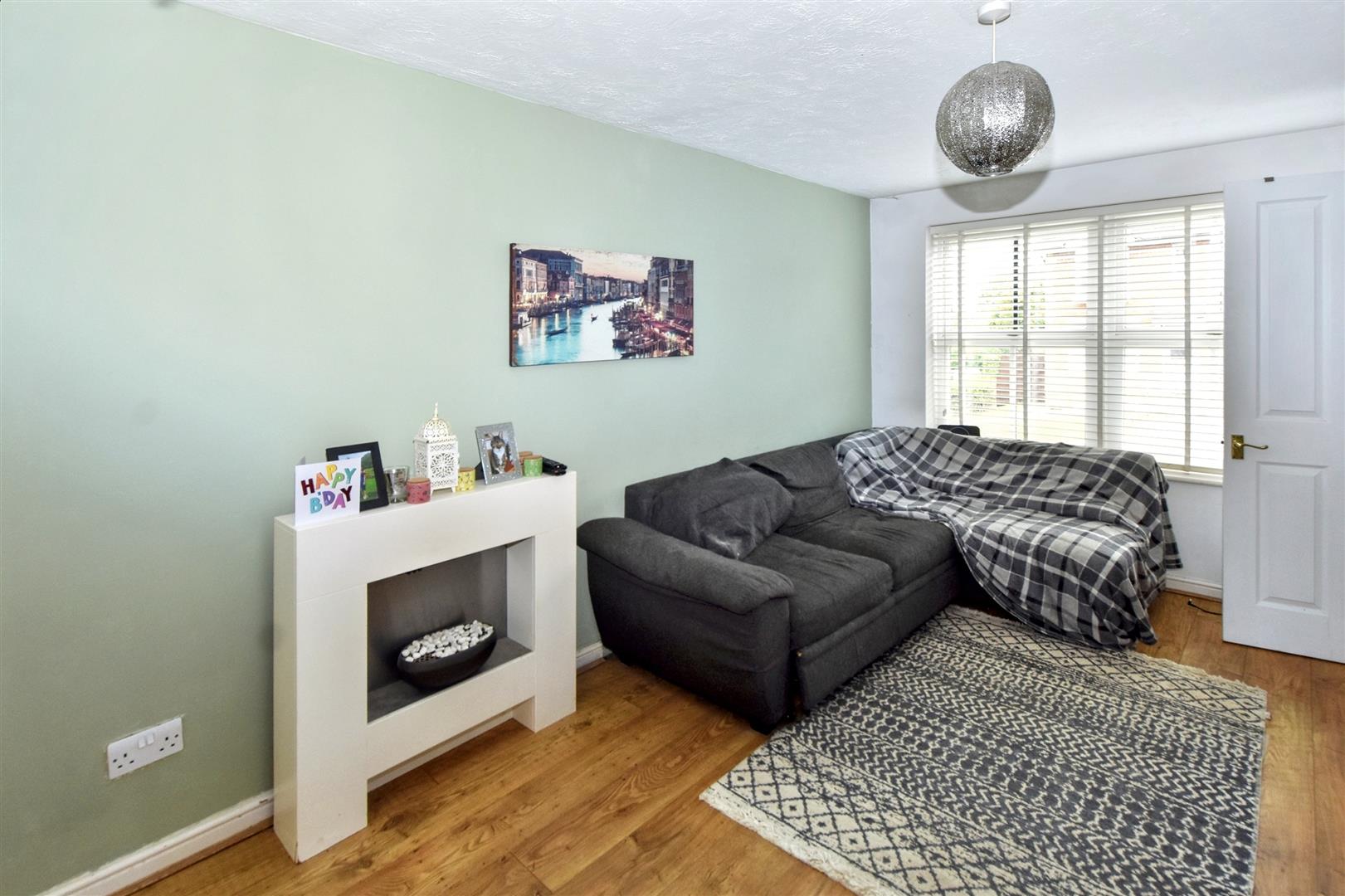 Property Details for Beechfield Close ,Stone Cross - Town Property ...